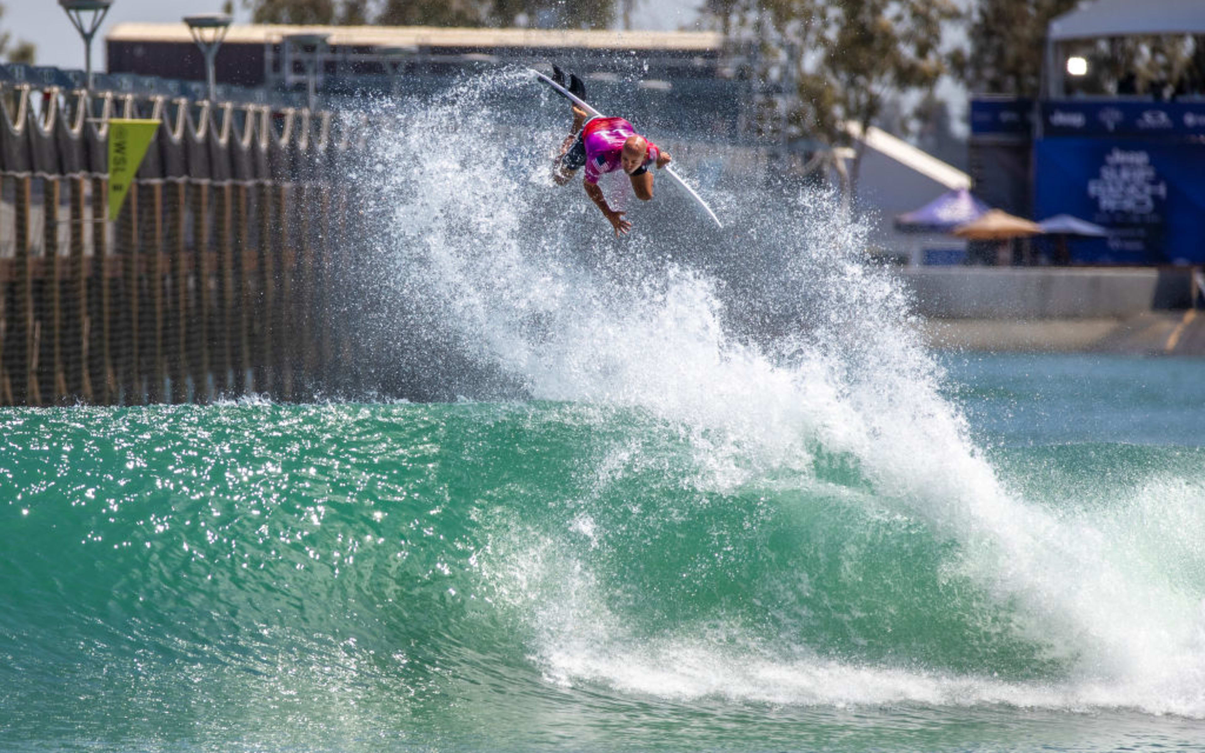 20 Years in the Making, Kelly Slater’s Abu Dhabi Wave Pool Is A Tech ...