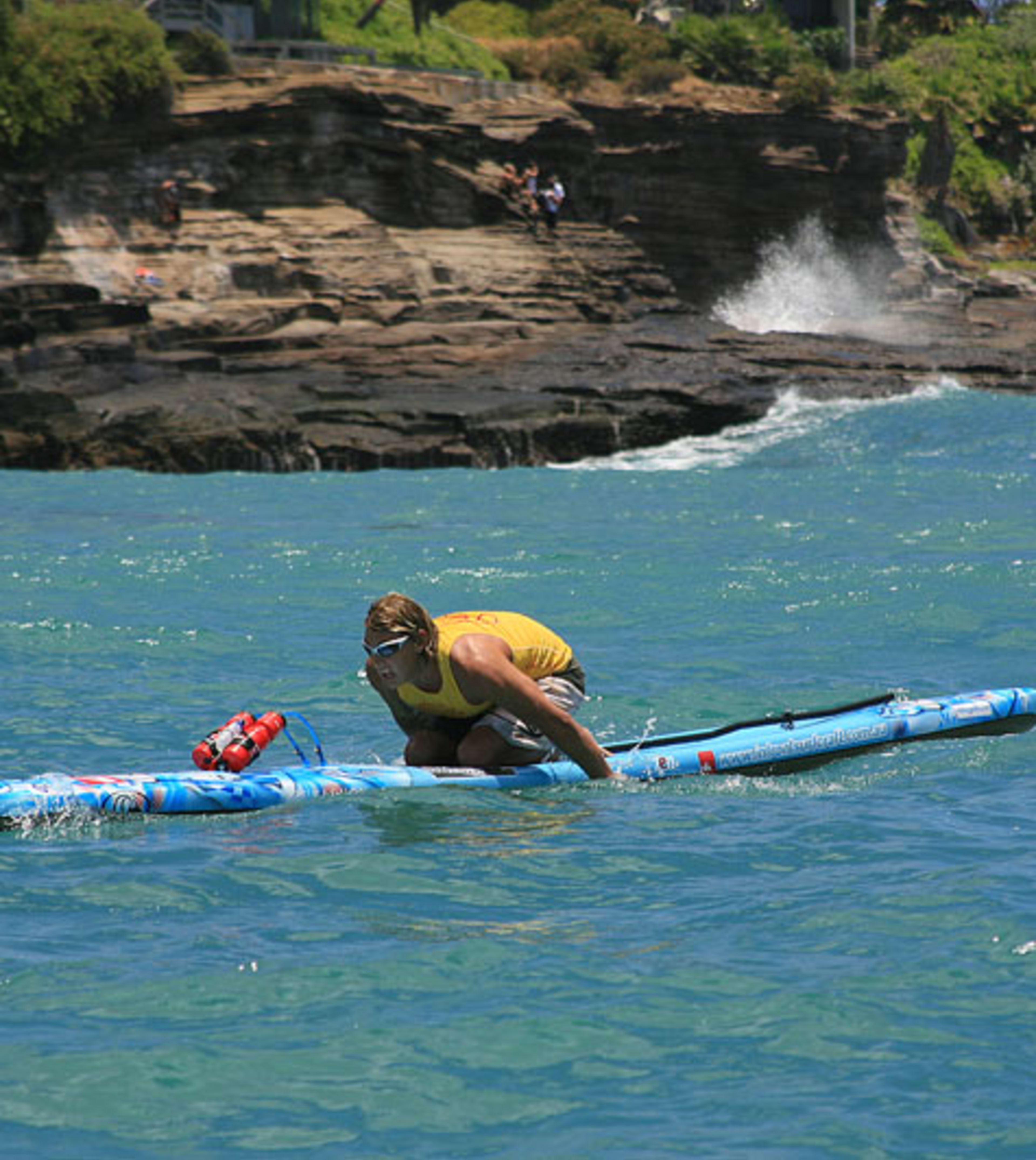 Surfing 101: How to Paddle In Like a Pro and Catch Waves with Ease