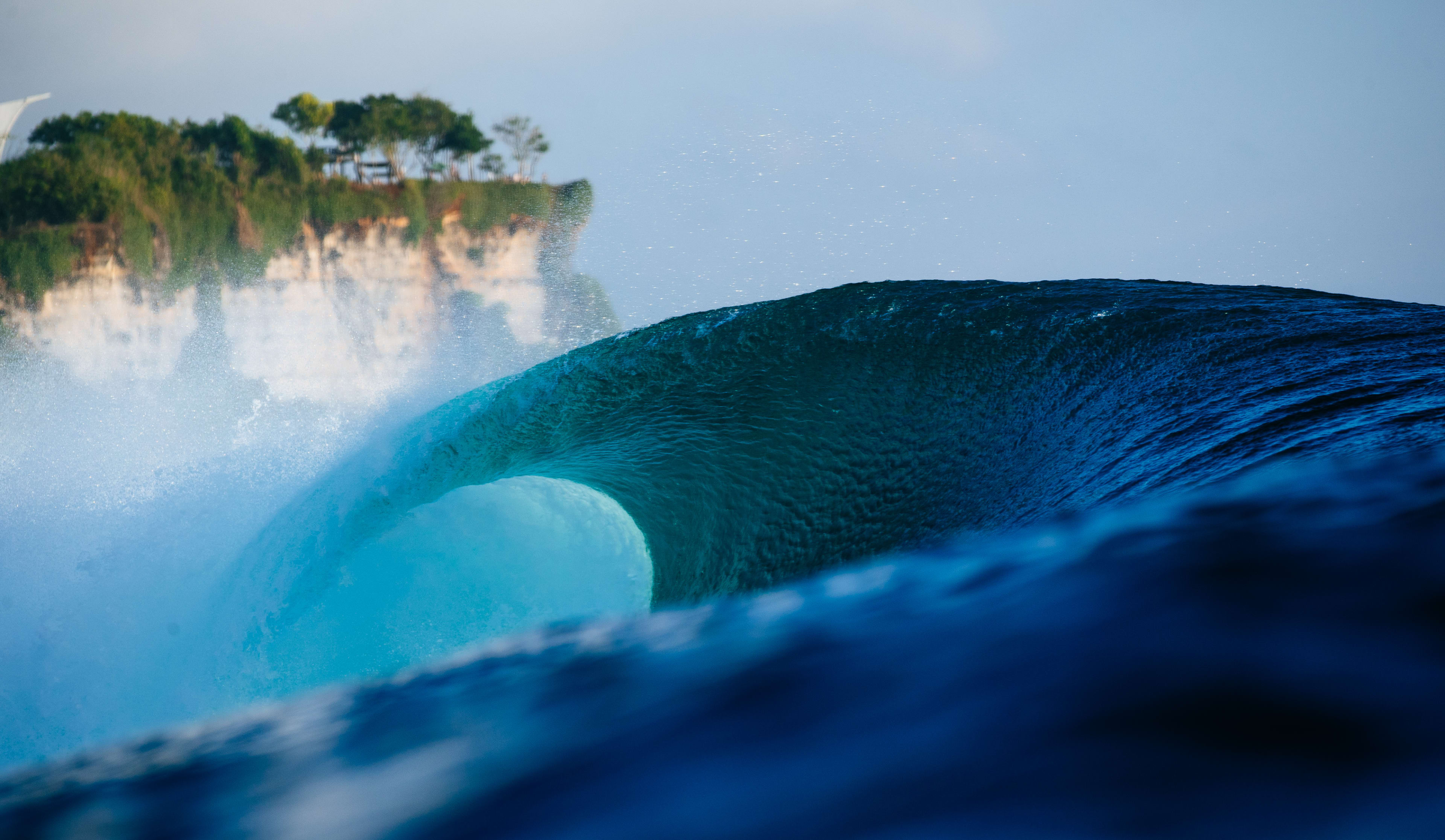 Indo Wave Wars: Which Spot Won Best in Show During an Epic Season?