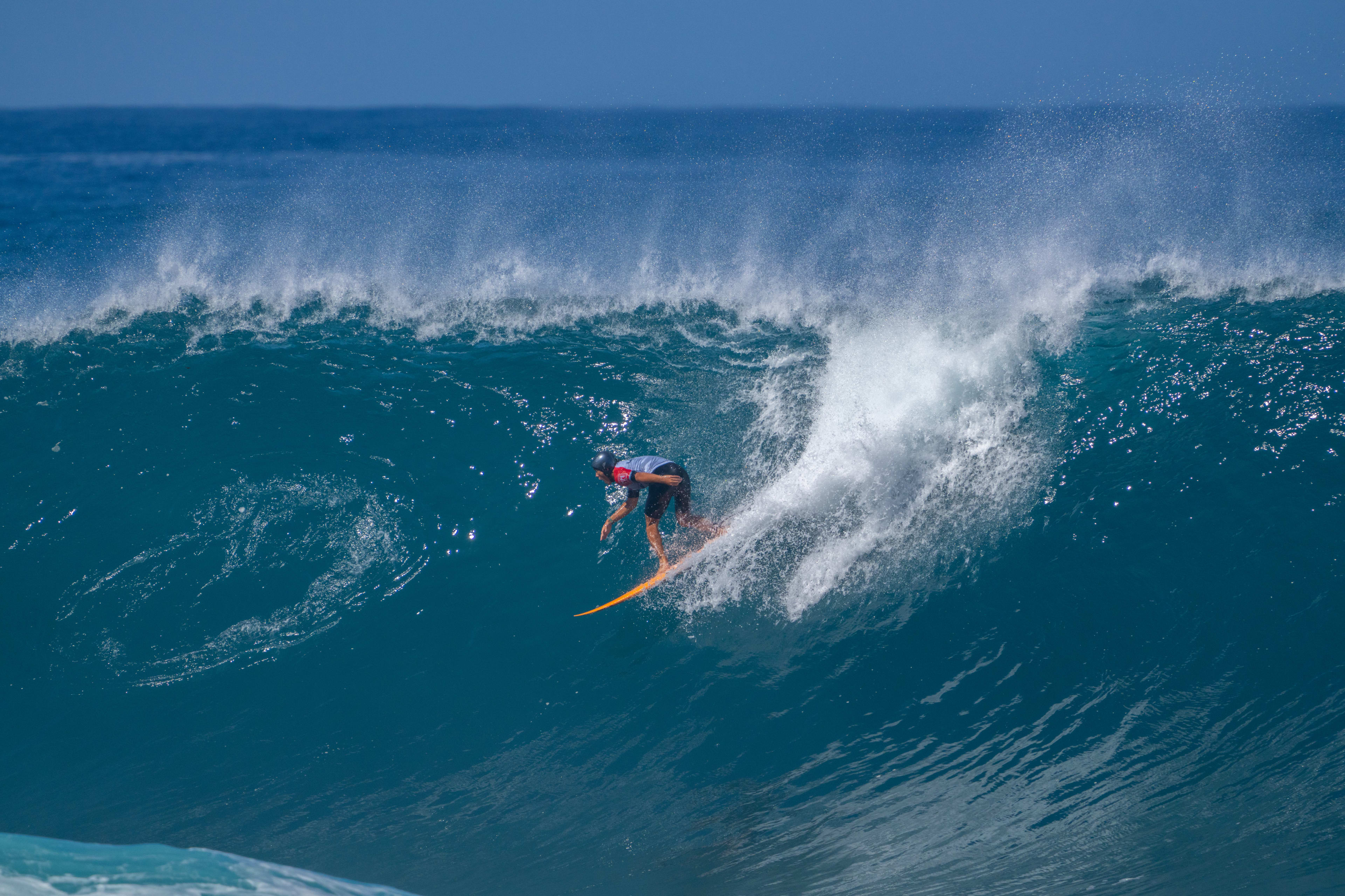 Gallery: Slater, Florence, Colapinto Show Up On Pipe Pro Opening Day