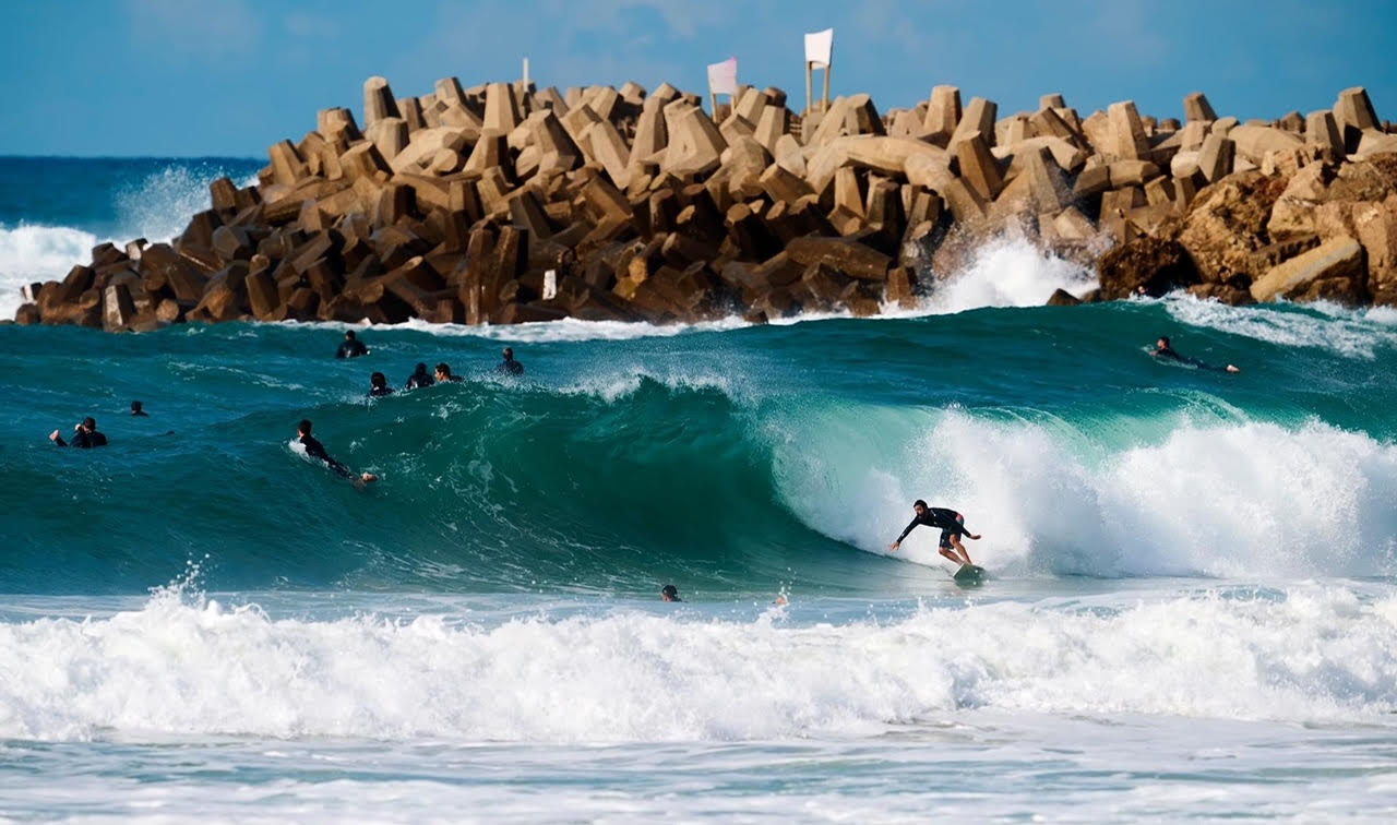 Gallery: Surf In Israel Coincides With Gaza Ceasefire