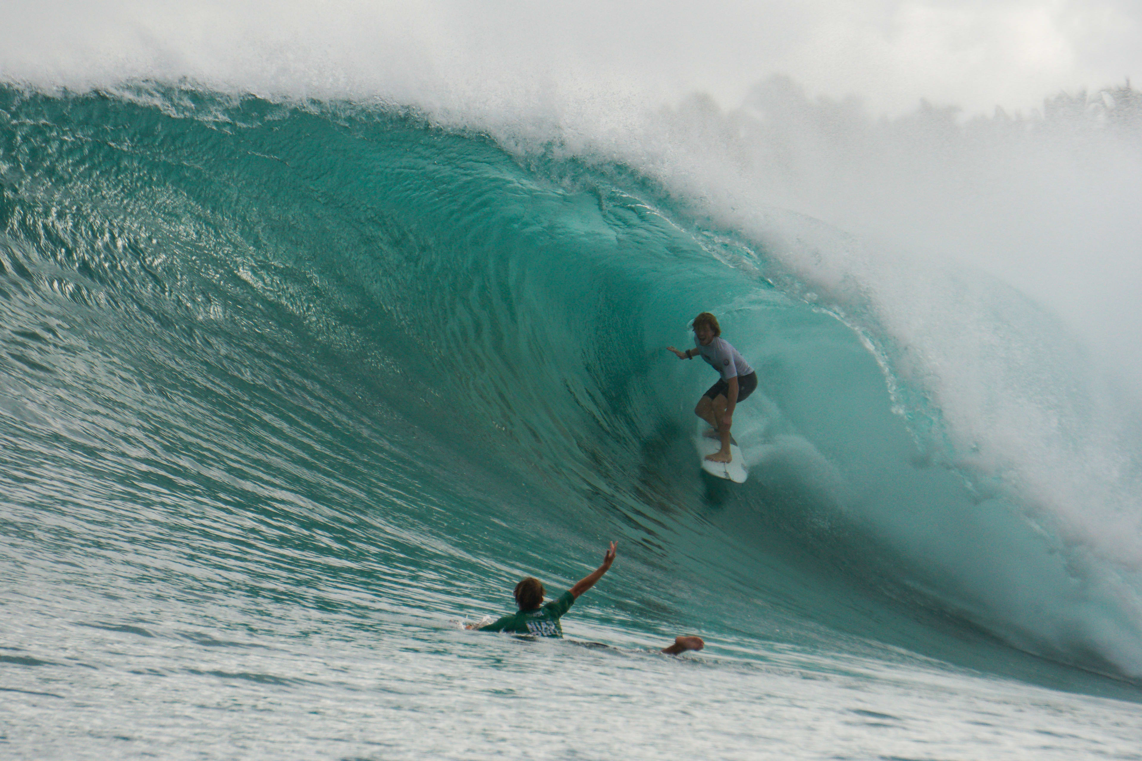 The WSL Nias Pro Produces Proper Tubes And Perfect Heat Totals - Surfer