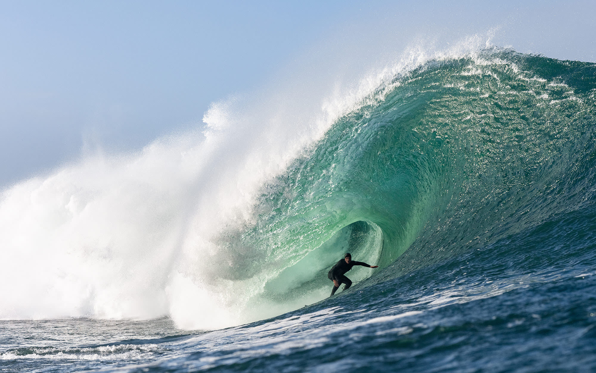 Photos: Surfing Huge Swells in Ireland at Mullaghmore Head